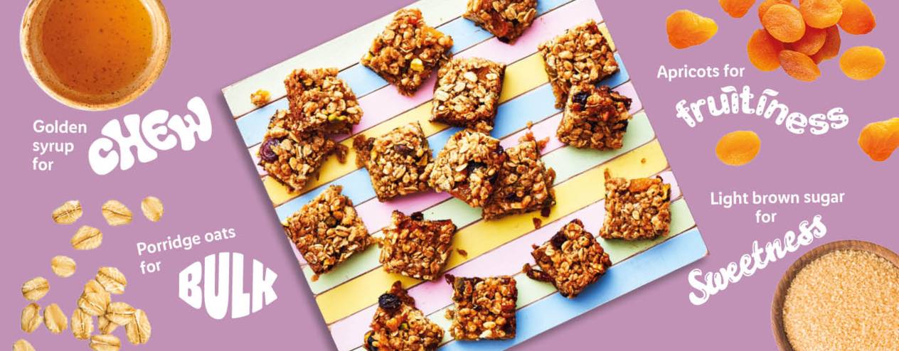 Fruity apricot flapjack bites
